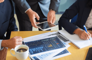 Saham yang Bagus Dibeli Saat IHSG Turun (Strategi Investor Cerdas)...